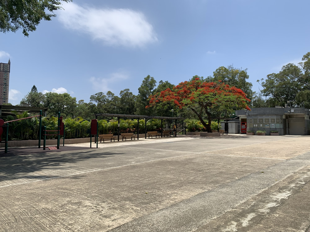 Hong Kong Fun in 18 Districts - Lok Fu Place