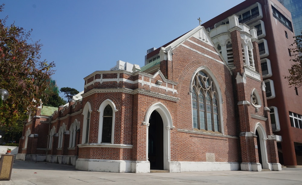 Hong Kong Fun in 18 Districts - Langham Place