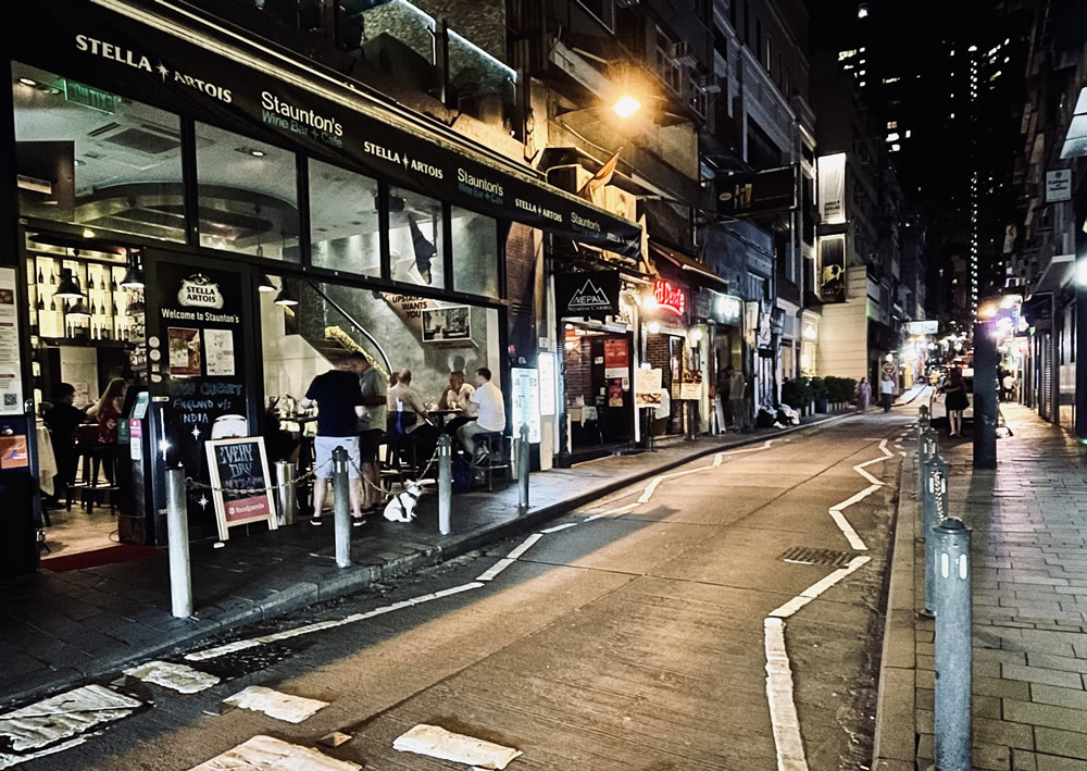 Hong Kong Fun in 18 Districts - SoHo