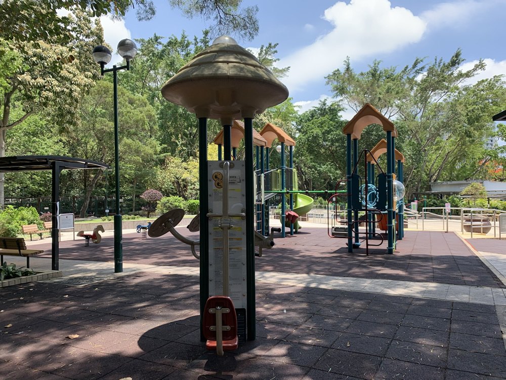 Hong Kong Fun in 18 Districts - Lion Rock Park