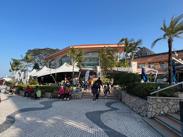 Hong Kong Fun in 18 Districts - Discovery Bay
