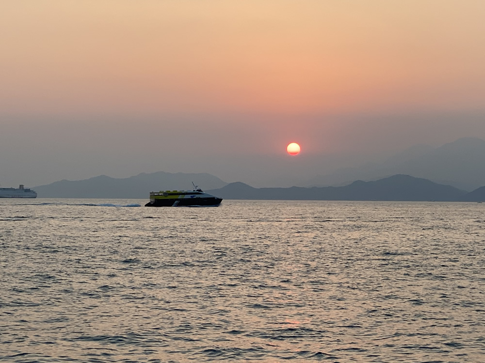 Hong Kong Fun in 18 Districts - Cyberport