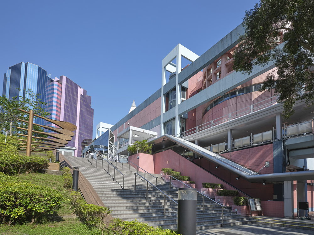 Hong Kong Fun in 18 Districts - Hong Kong Science Museum